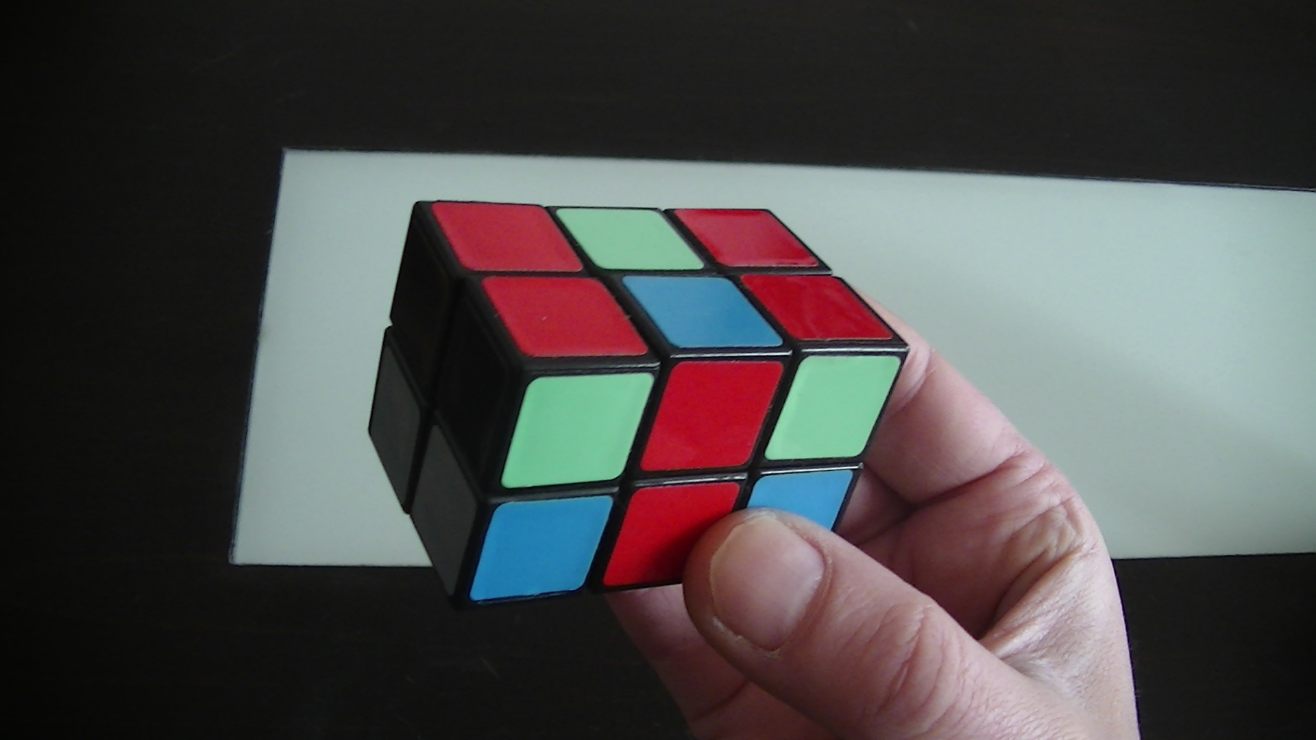 Skieur cubb - tutoriels de résolution sur les Rubik's cubes et dérivés