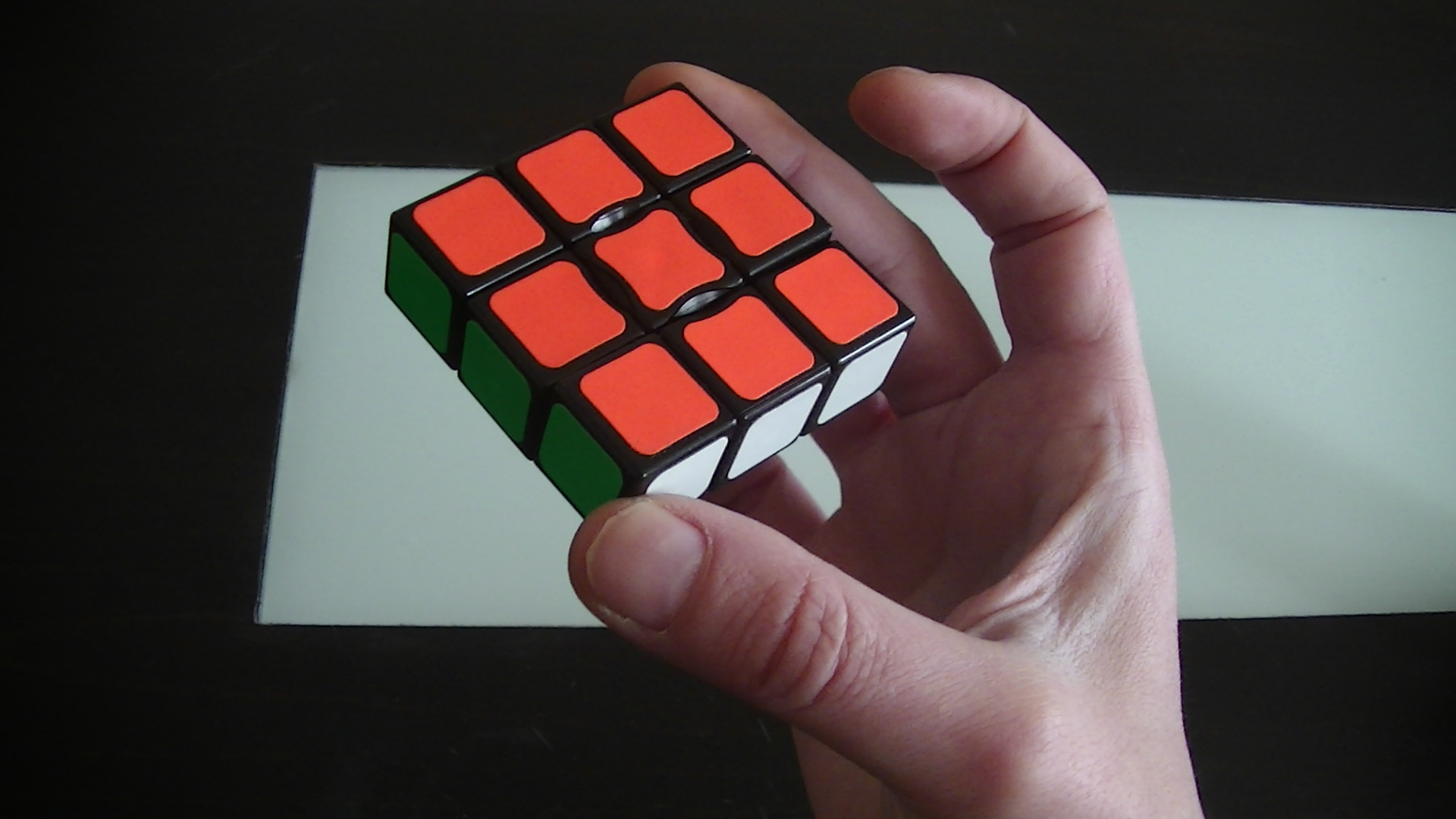 Skieur cubb - tutoriels de résolution sur les Rubik's cubes et dérivés