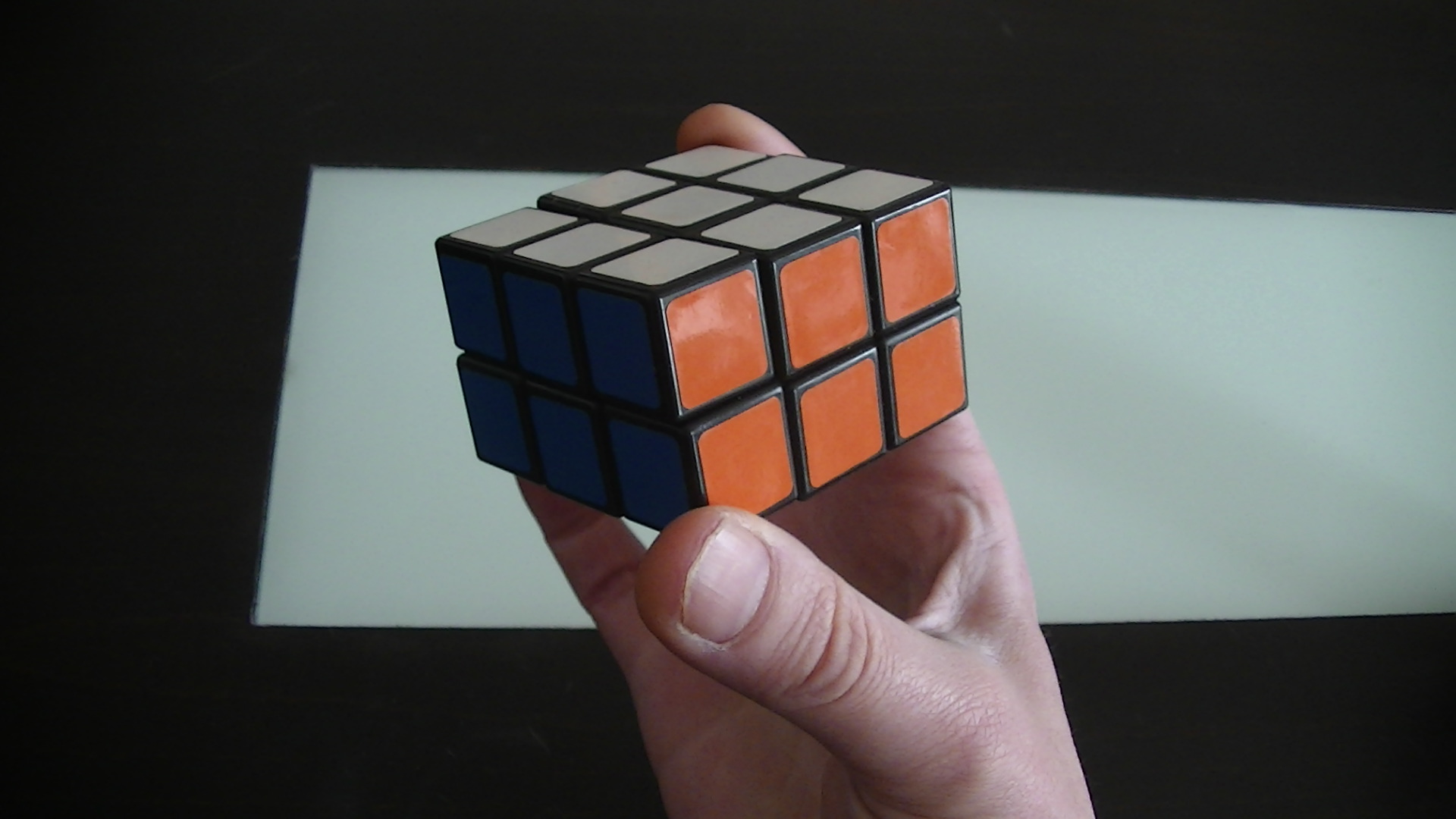 Skieur cubb - tutoriels de résolution sur les Rubik's cubes et dérivés