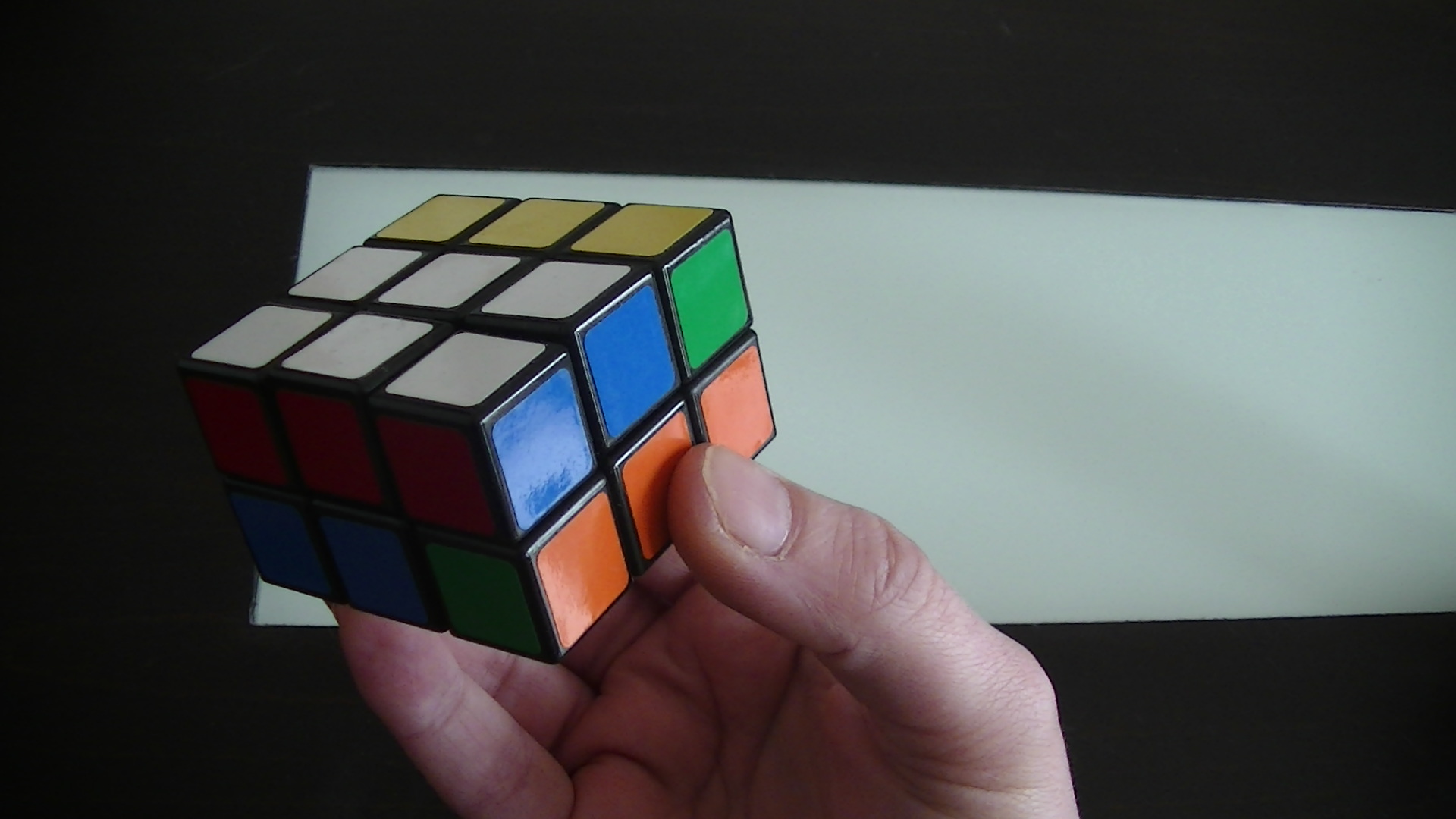 Skieur cubb - tutoriels de résolution sur les Rubik's cubes et dérivés