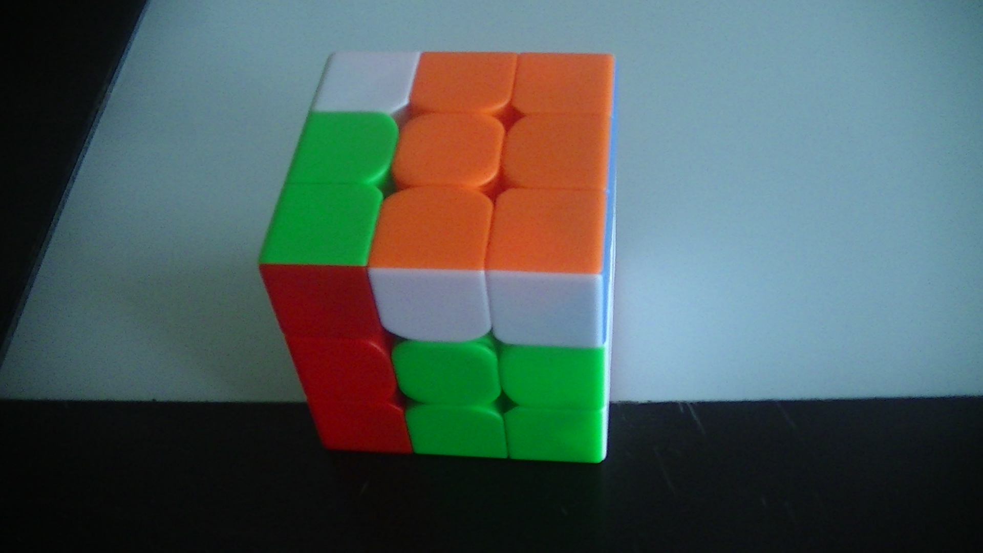Skieur cubb - tutoriels de résolution sur les Rubik's cubes et dérivés