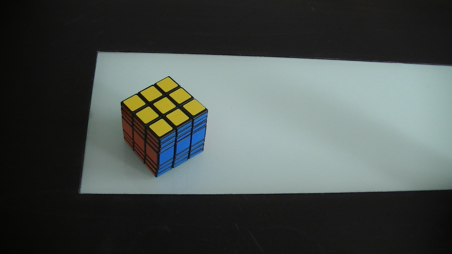 Skieur cubb - tutoriels de résolution sur les Rubik's cubes et dérivés
