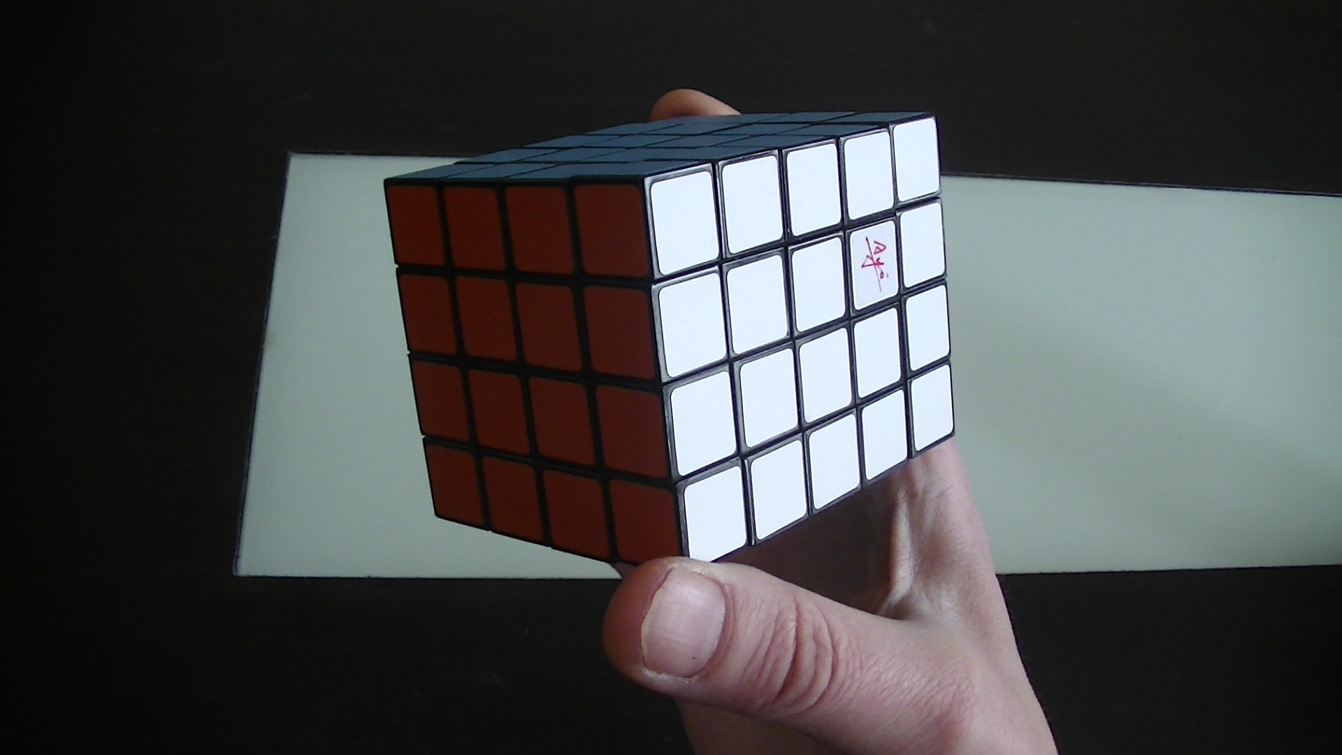 Skieur cubb - tutoriels de résolution sur les Rubik's cubes et dérivés