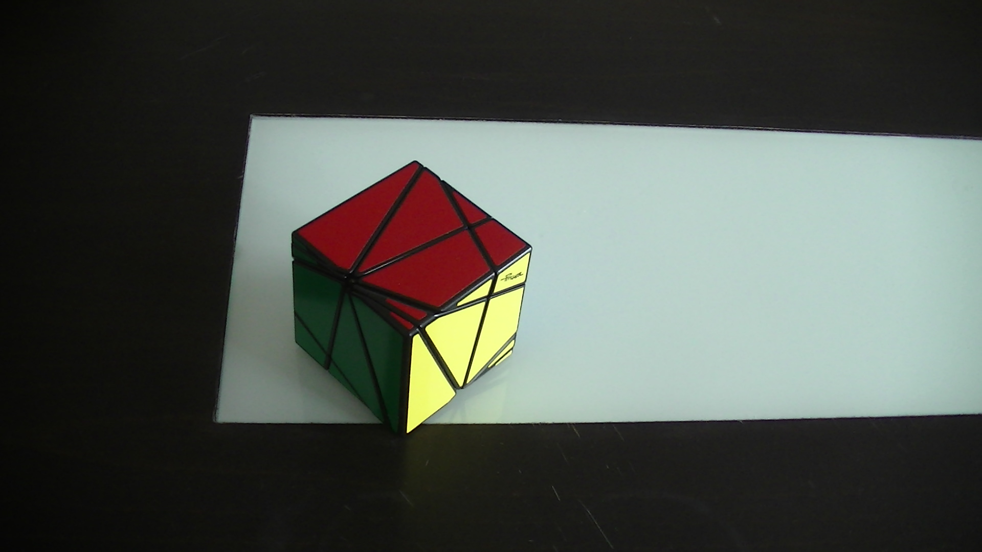 Skieur cubb - tutoriels de résolution sur les Rubik's cubes et dérivés