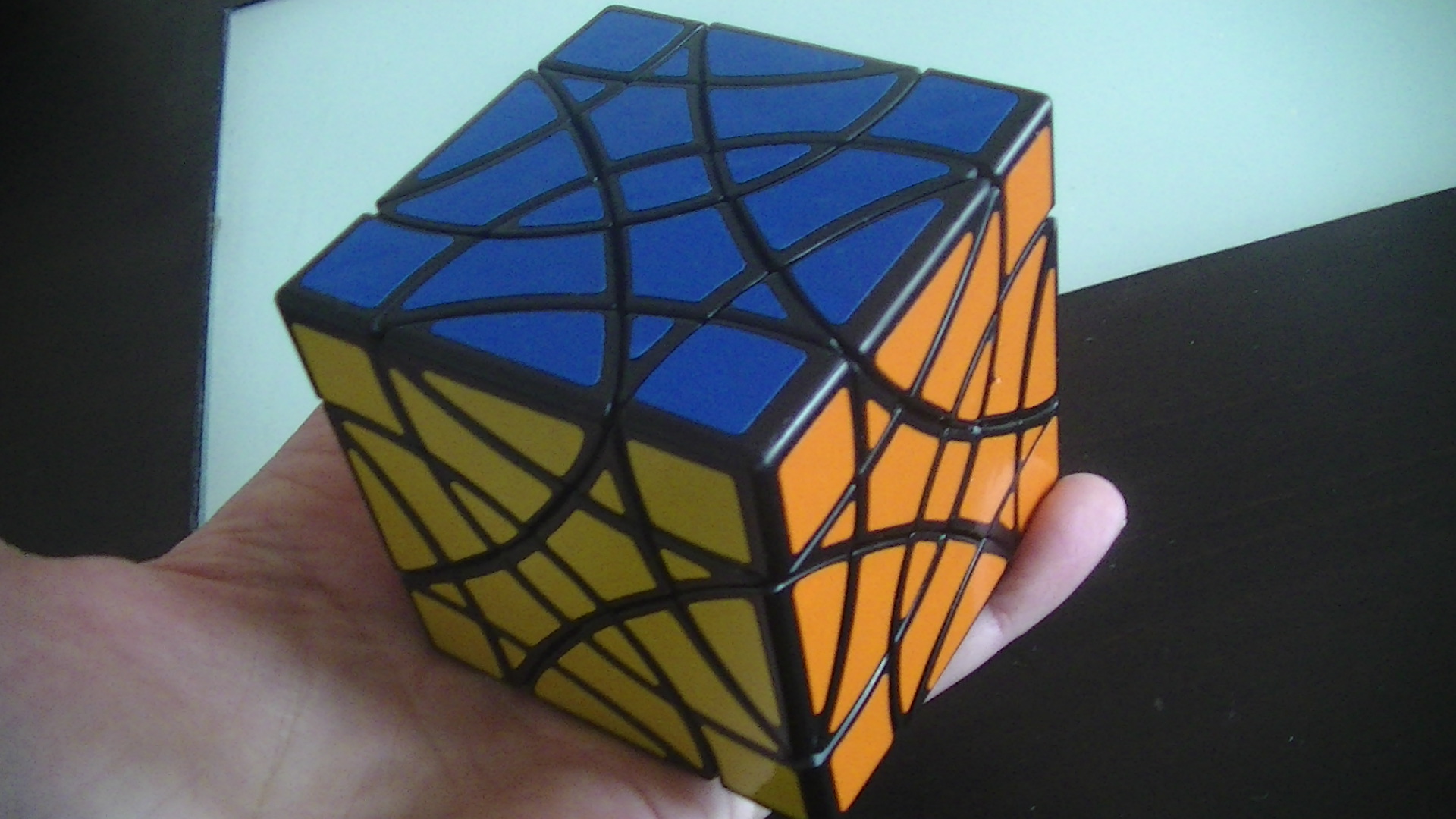 Skieur cubb - tutoriels de résolution sur les Rubik's cubes et dérivés
