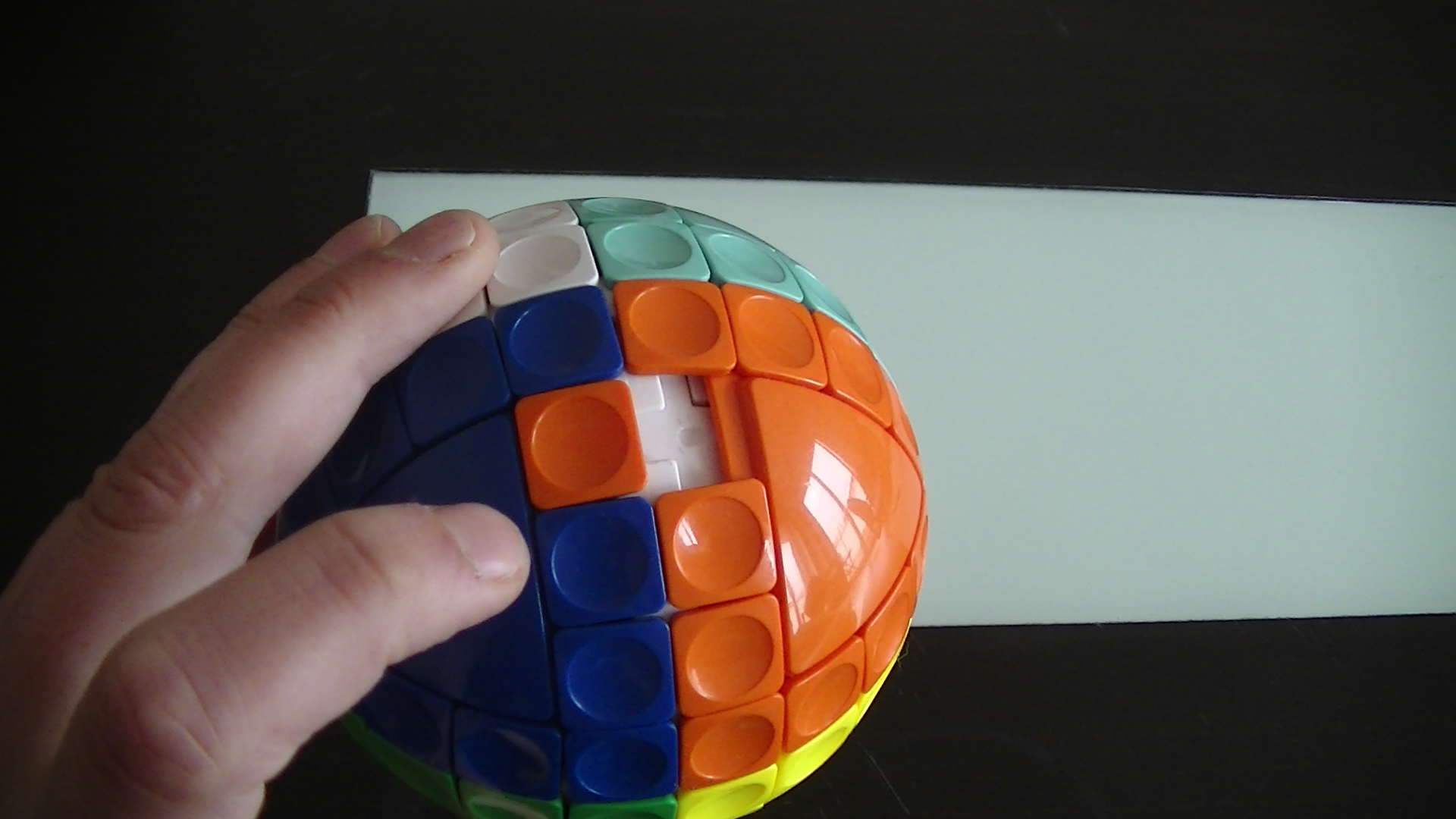Skieur cubb - tutoriels de résolution sur les Rubik's cubes et dérivés