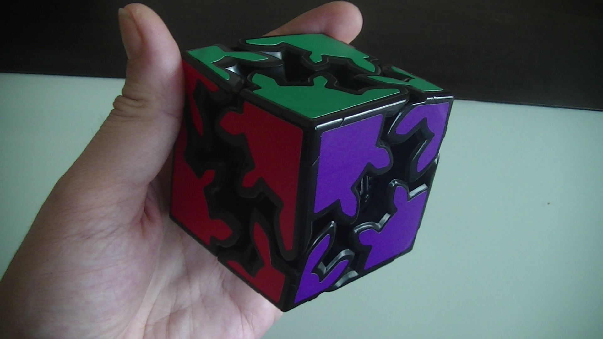 Skieur cubb - tutoriels de résolution sur les Rubik's cubes et dérivés