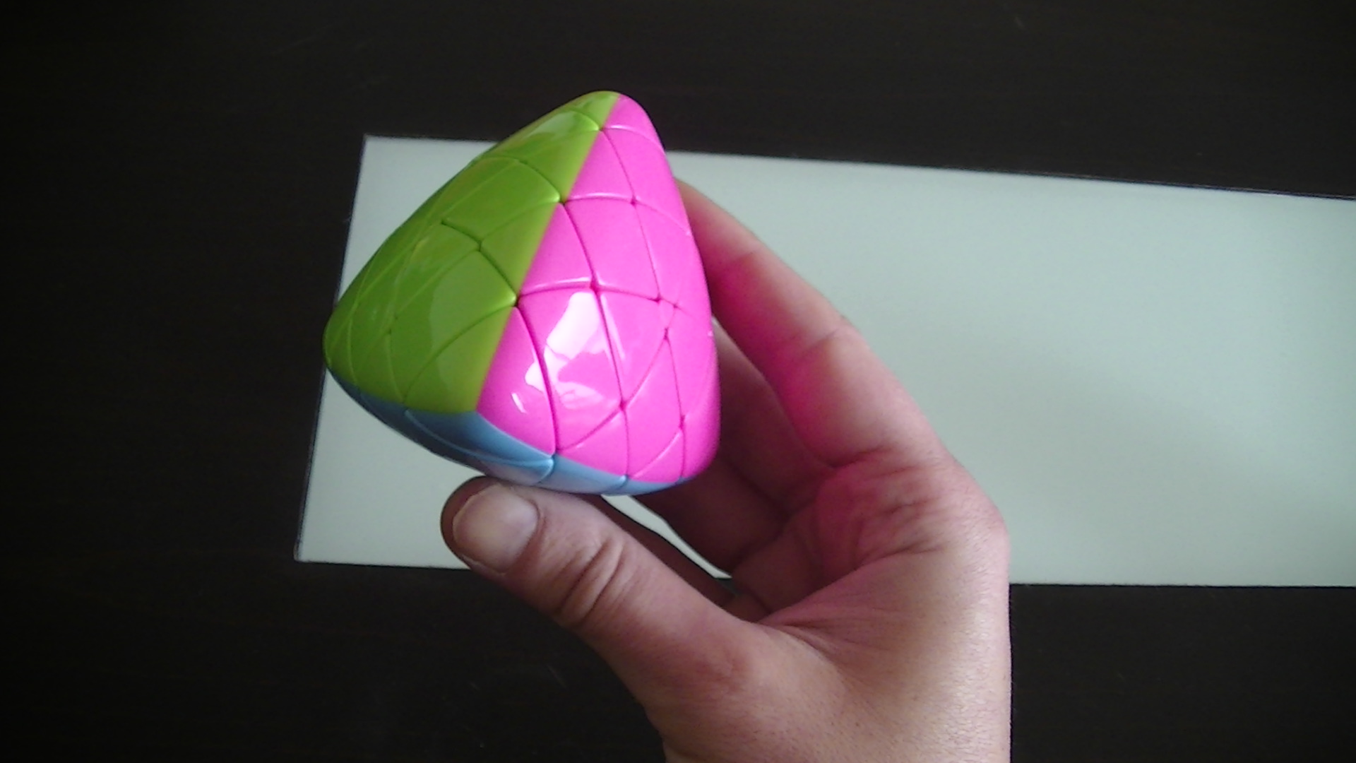 Skieur cubb - tutoriels de résolution sur les Rubik's cubes et dérivés