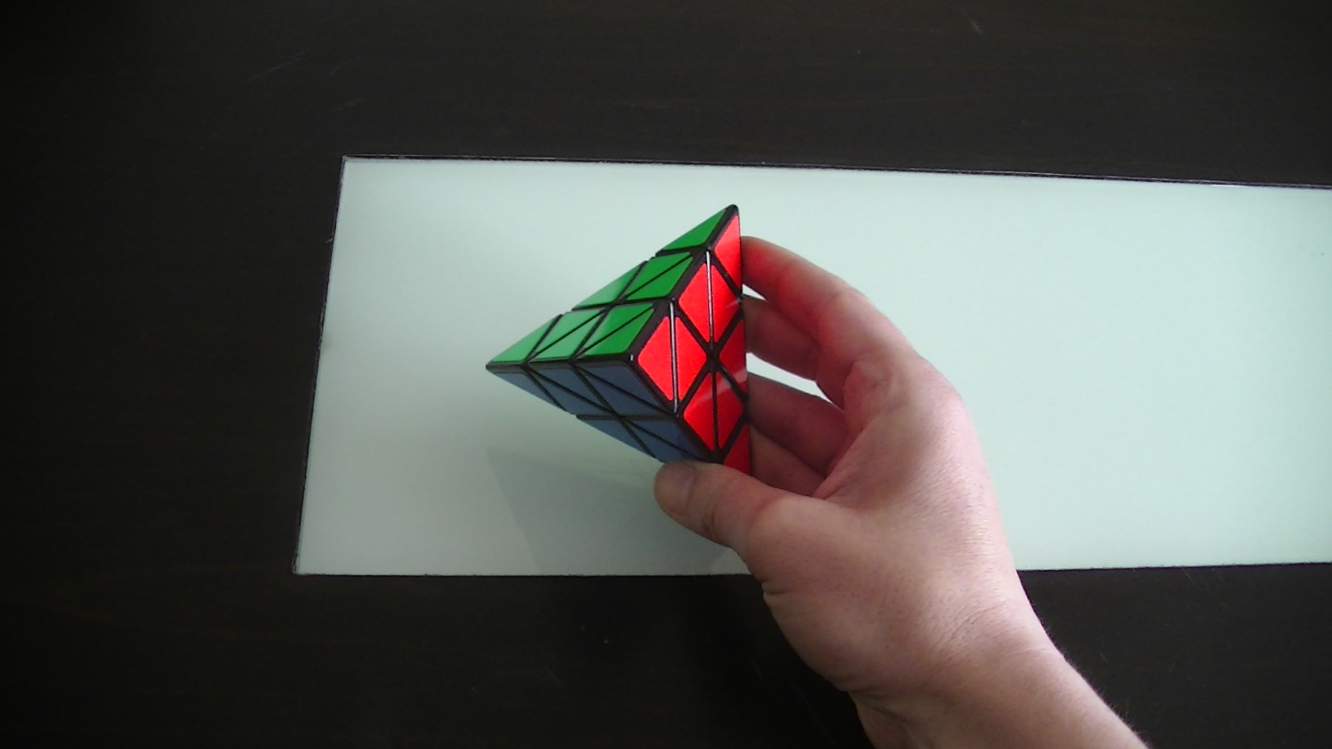 Skieur cubb - tutoriels de résolution sur les Rubik's cubes et dérivés