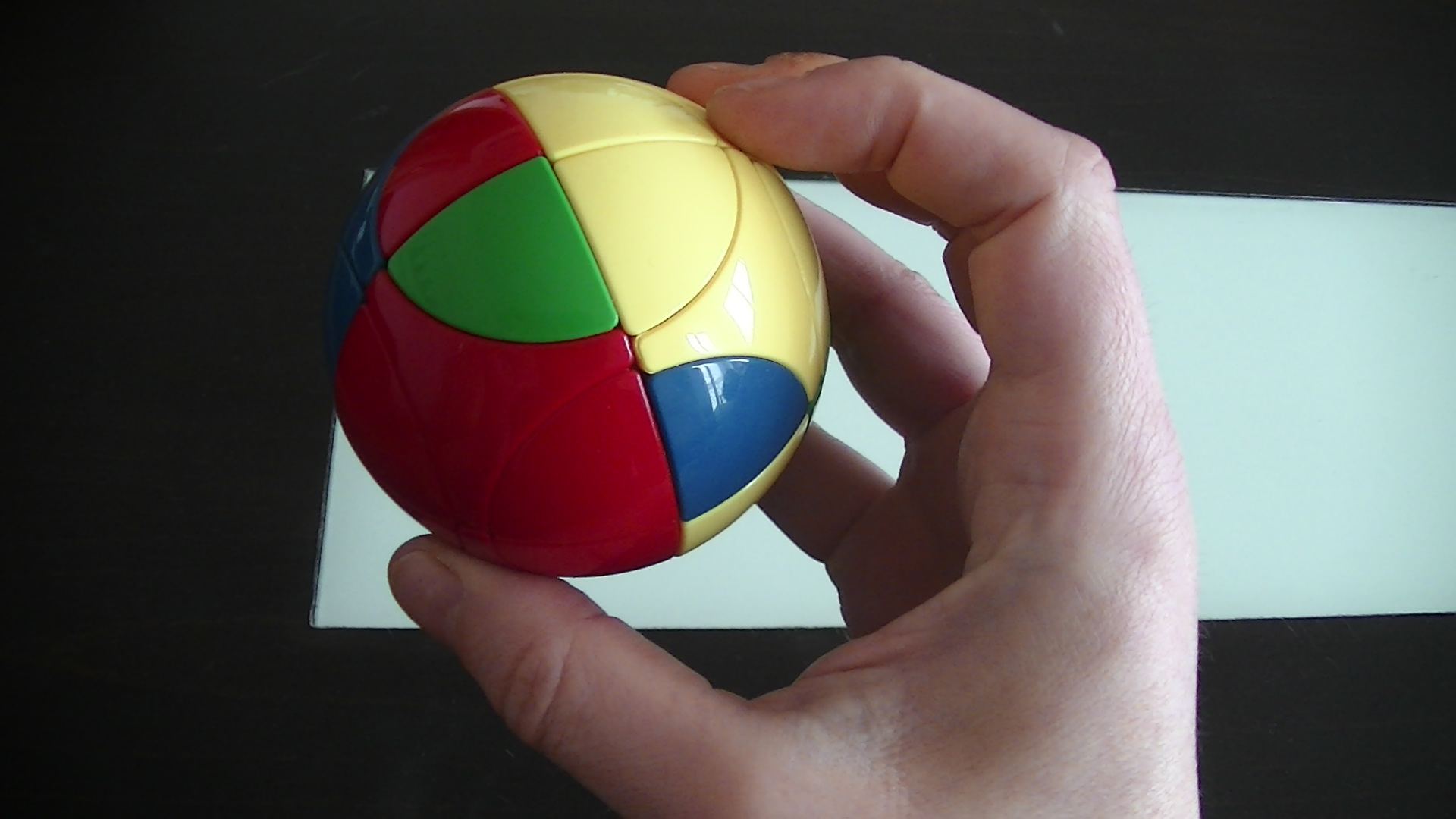 Skieur cubb - tutoriels de résolution sur les Rubik's cubes et dérivés